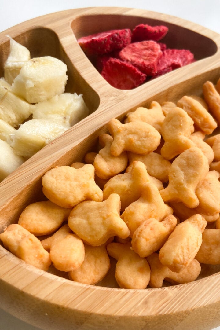 Homemade Healthy Goldfish Crackers - Feeding Tiny Bellies