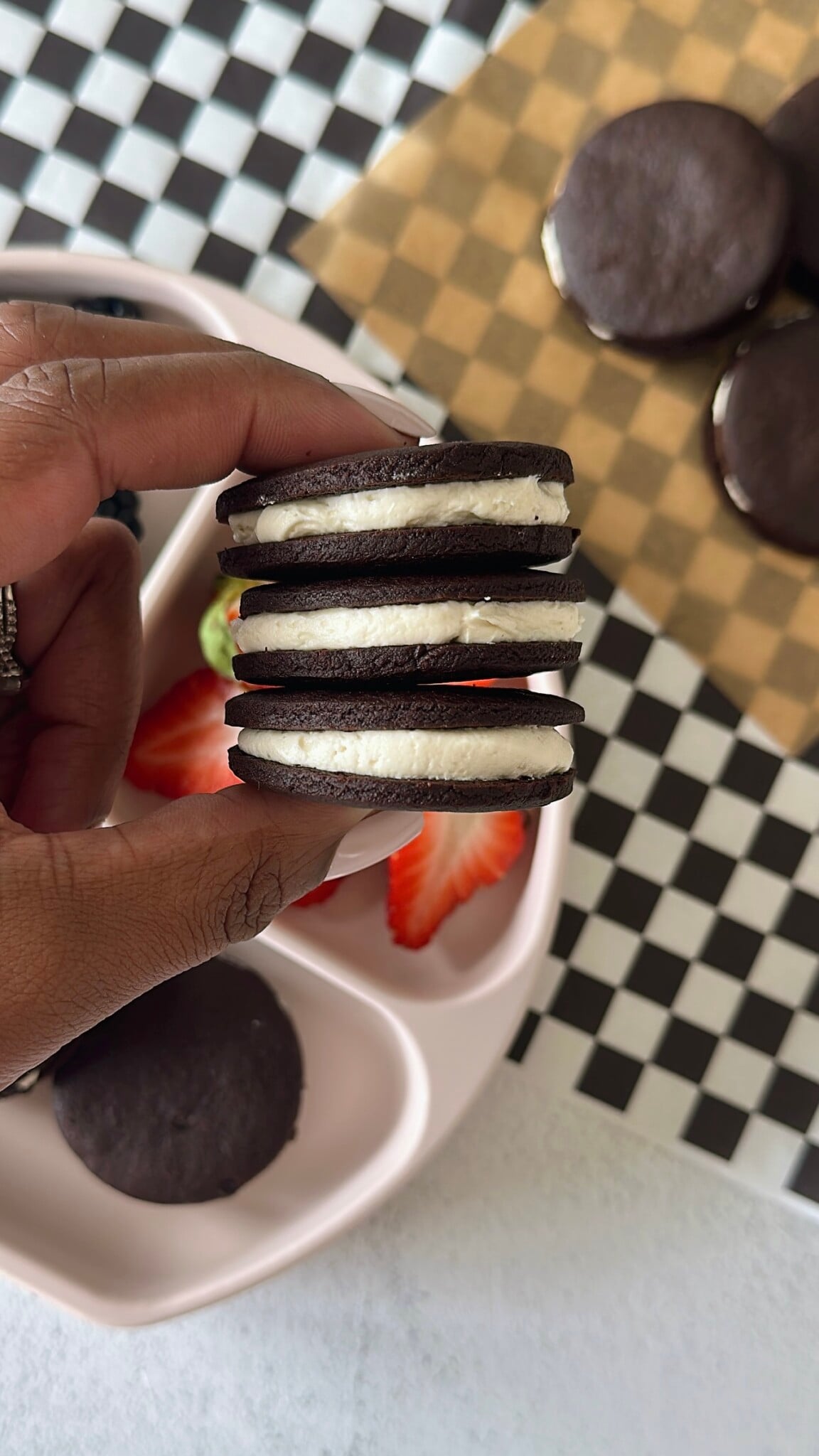 Easy Homemade Oreos - Feeding Tiny Bellies
